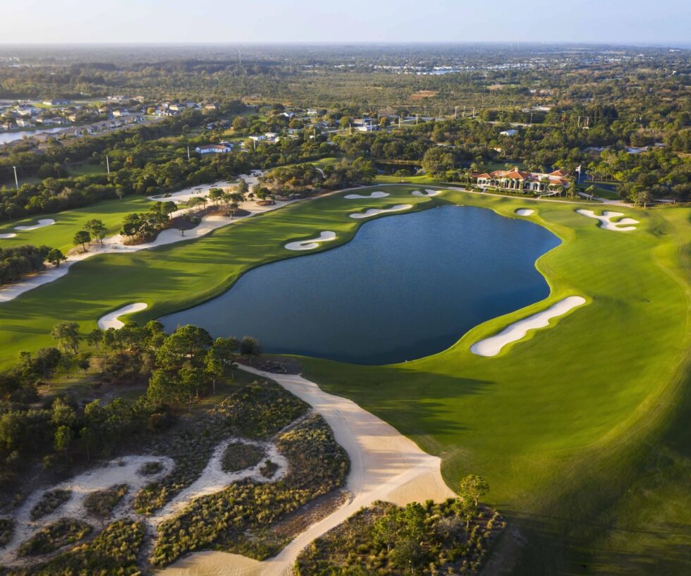 About - Summit Club Residences